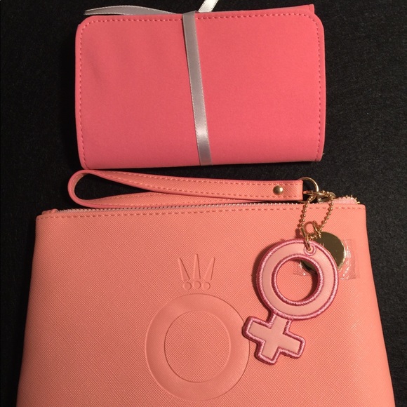 Pandora | Bags | Authentic Pandora Wristlet Collectors Pouch | Poshmark